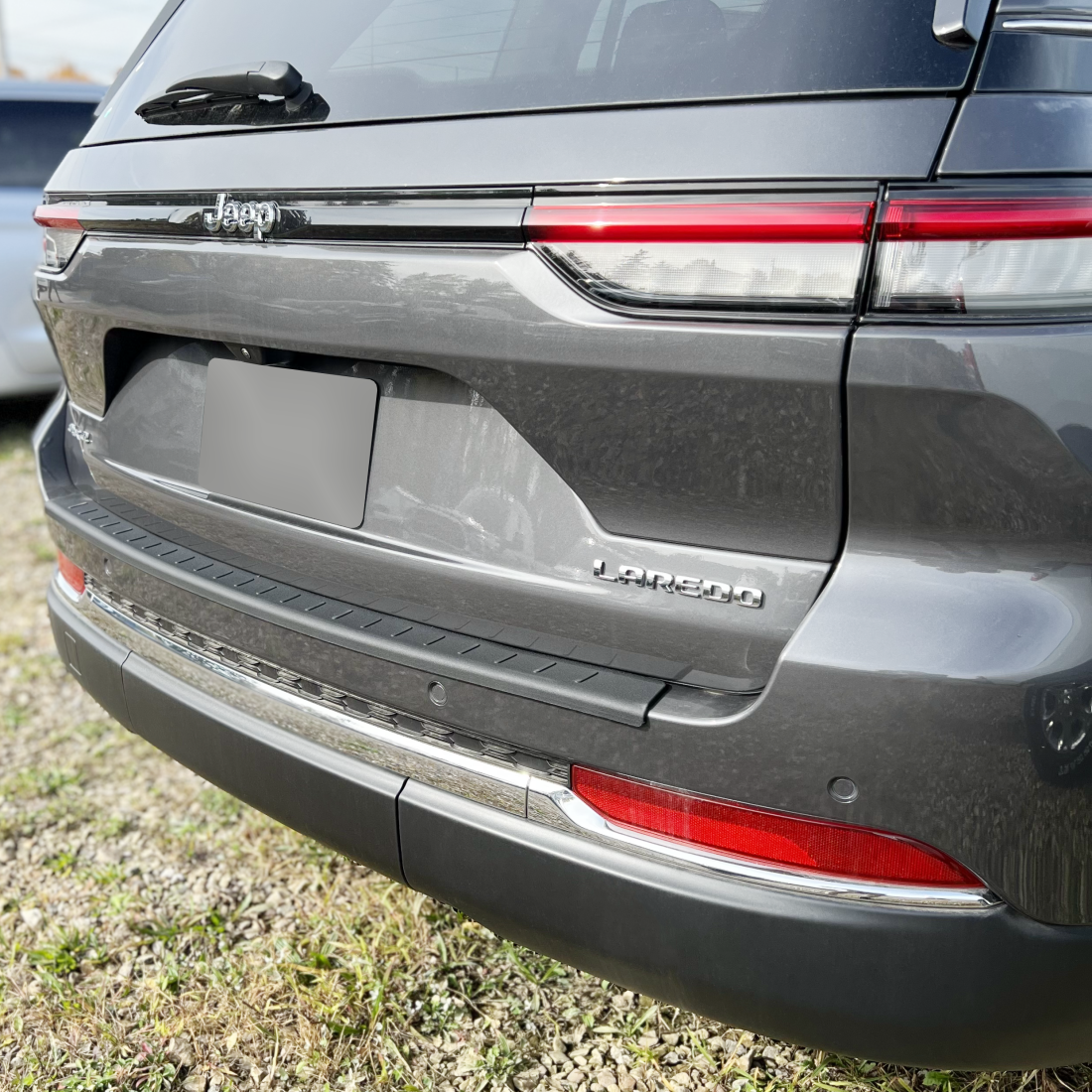 Bumper Protectors : Jeep Grand Cherokee Rear Bumper Protector ...