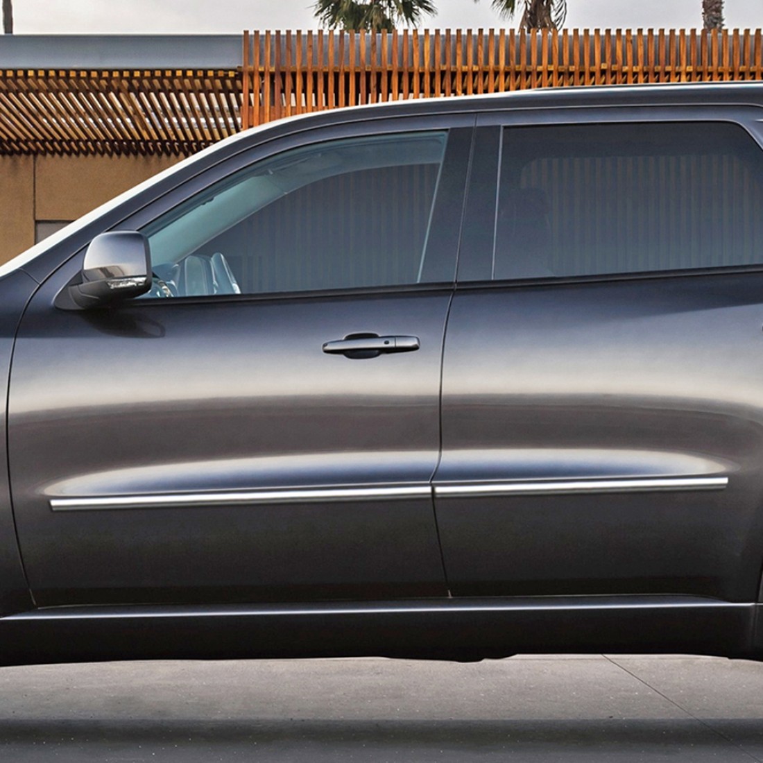 Chrome Body Molding : Dodge Durango Chrome Body Molding ...