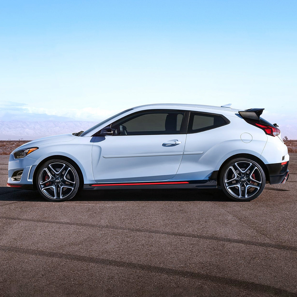 Painted Body Side Molding : Hyundai Veloster Painted Body ...