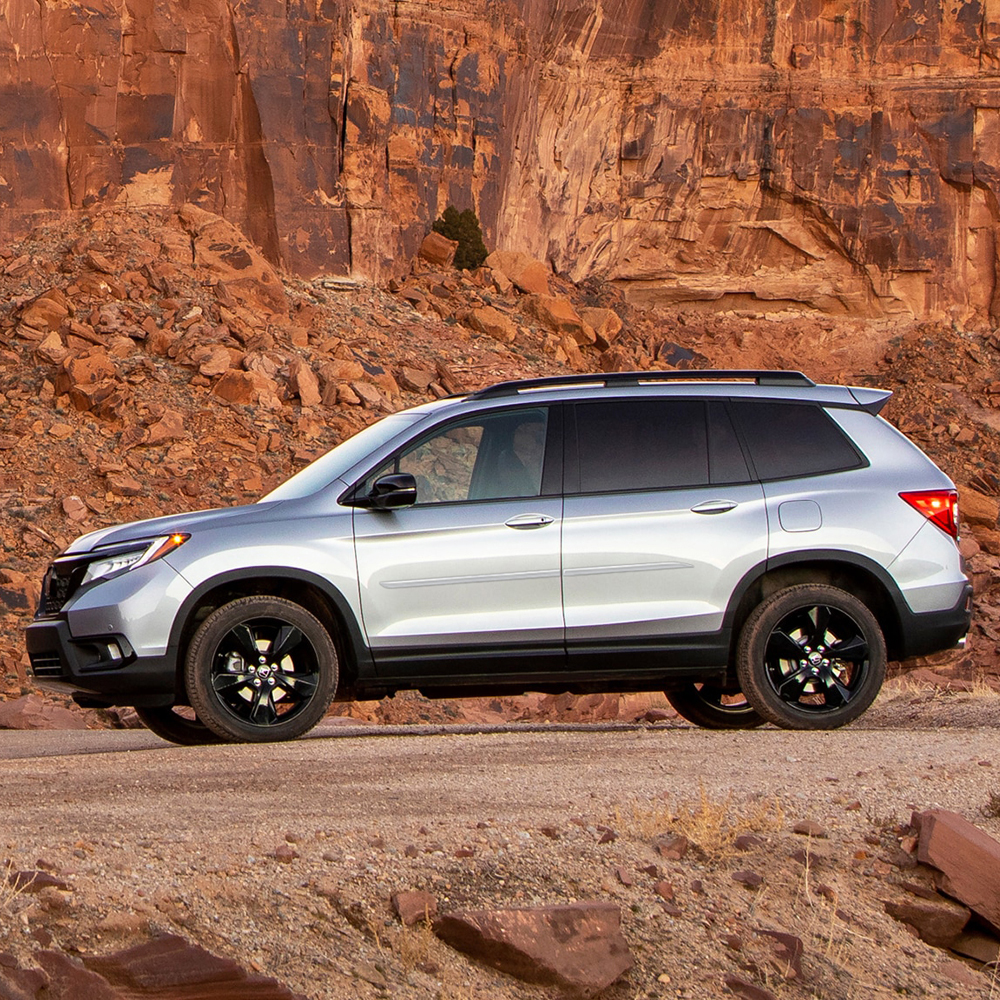 Painted Body Side Molding : Honda Passport Painted Body ...