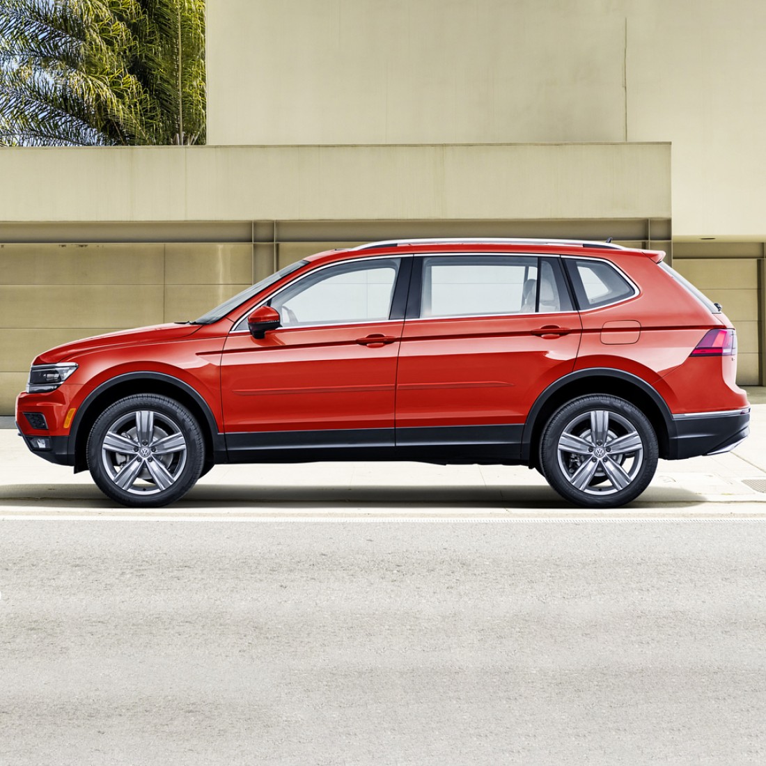 Painted Body Side Molding : Volkswagen Tiguan Painted Body ...