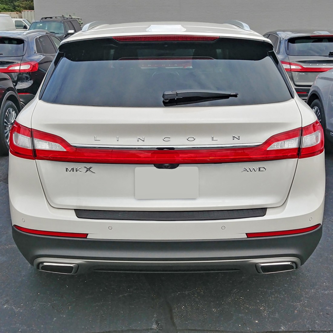 Bumper Protectors : Lincoln MKX Rear Bumper Protector 2016 ...