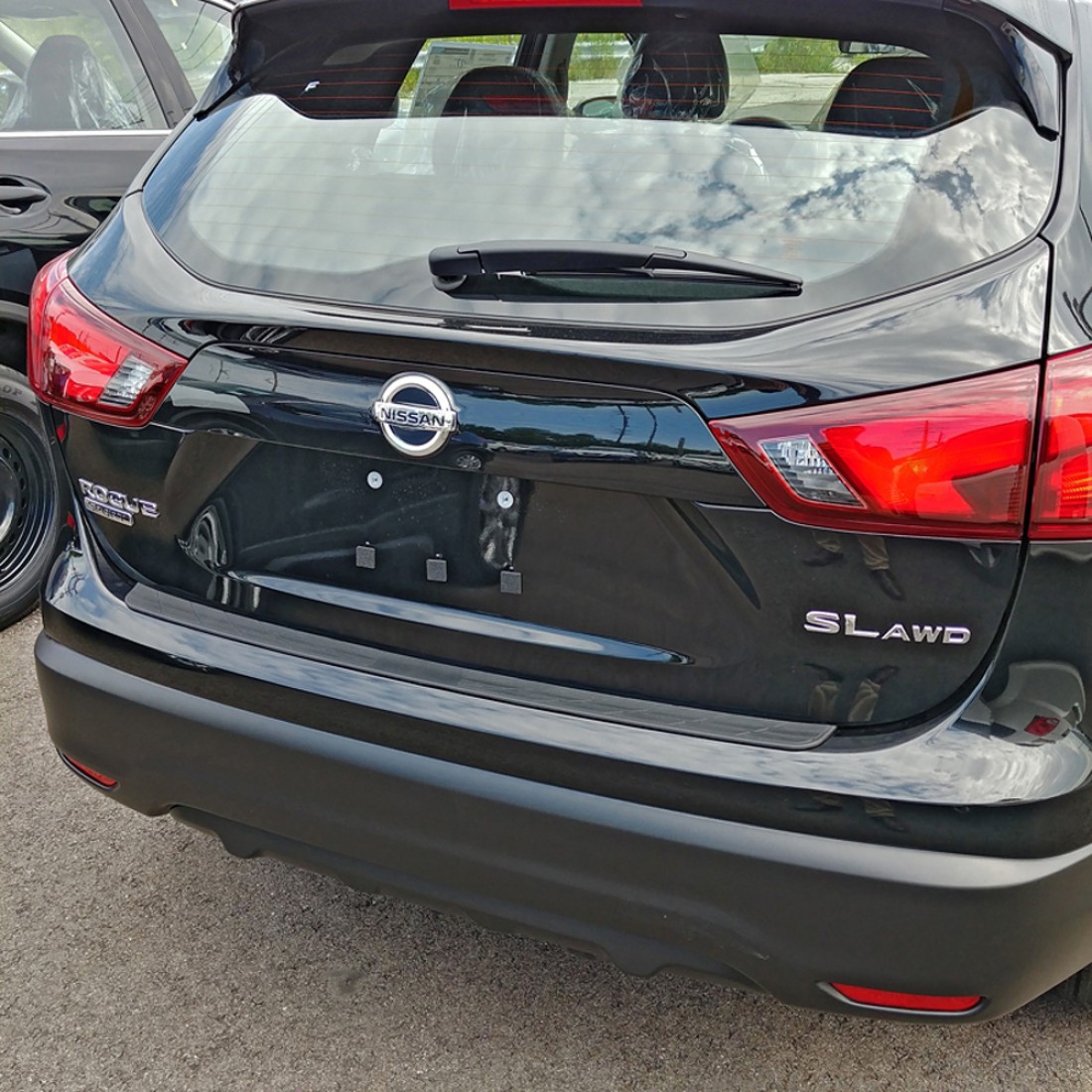 Bumper Protectors : Nissan Rogue Rear Bumper Protector 2014 ...