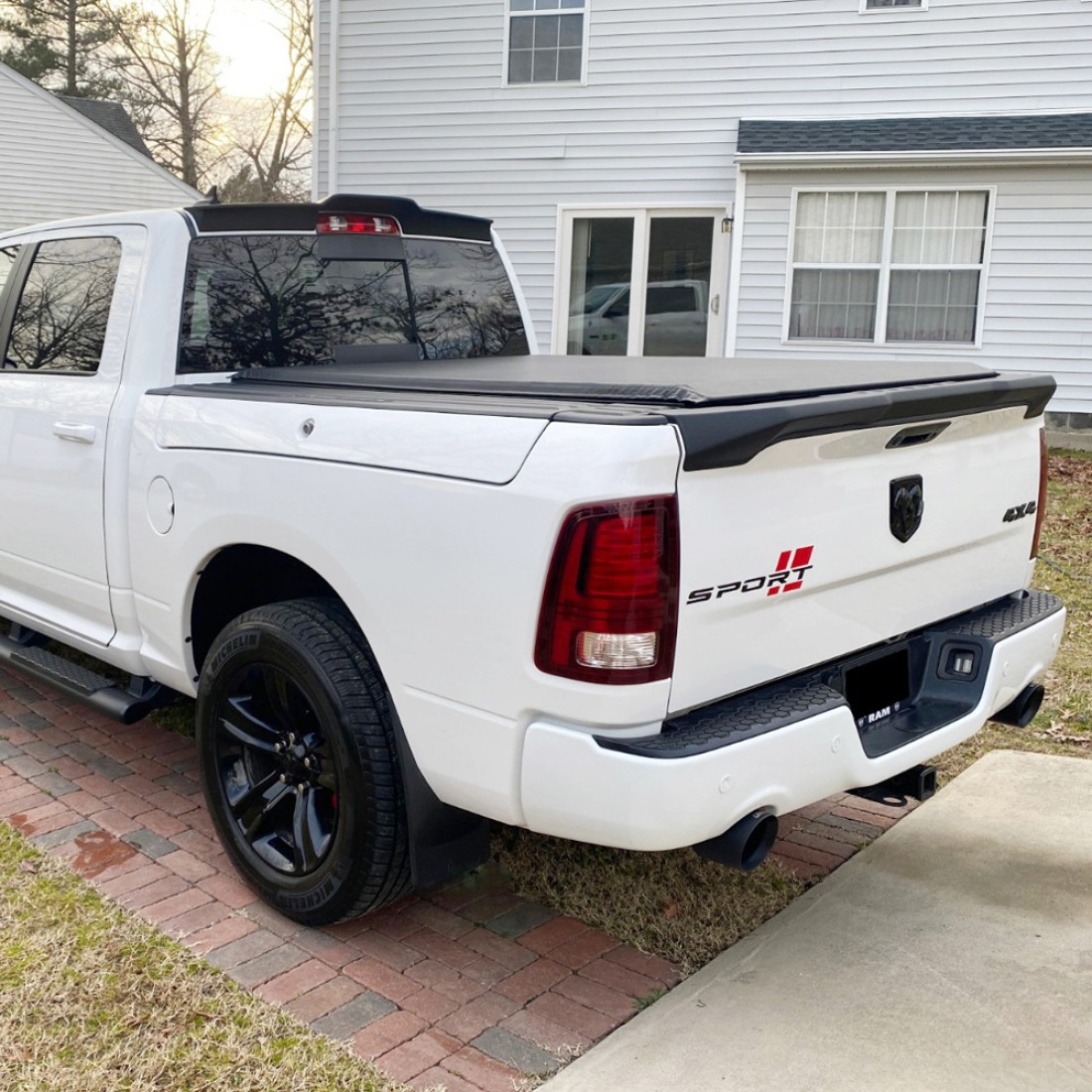 Truck Cab Spoilers : Ram 2500 Matte Black Truck Cab Spoiler ...